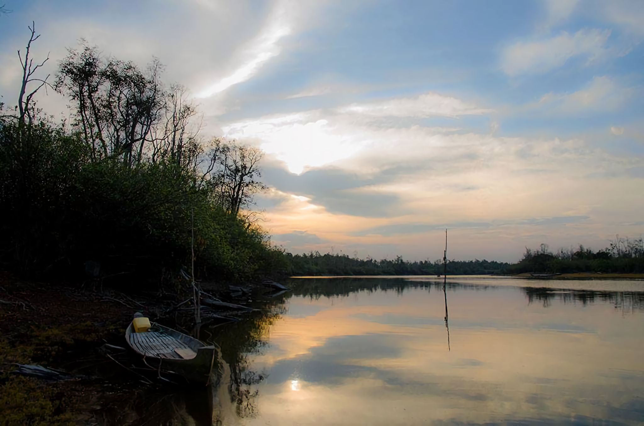 Danau Hanjalutung di Palangka Raya | Atourin Danau Hanjalutung di Palangka Raya | Atourin