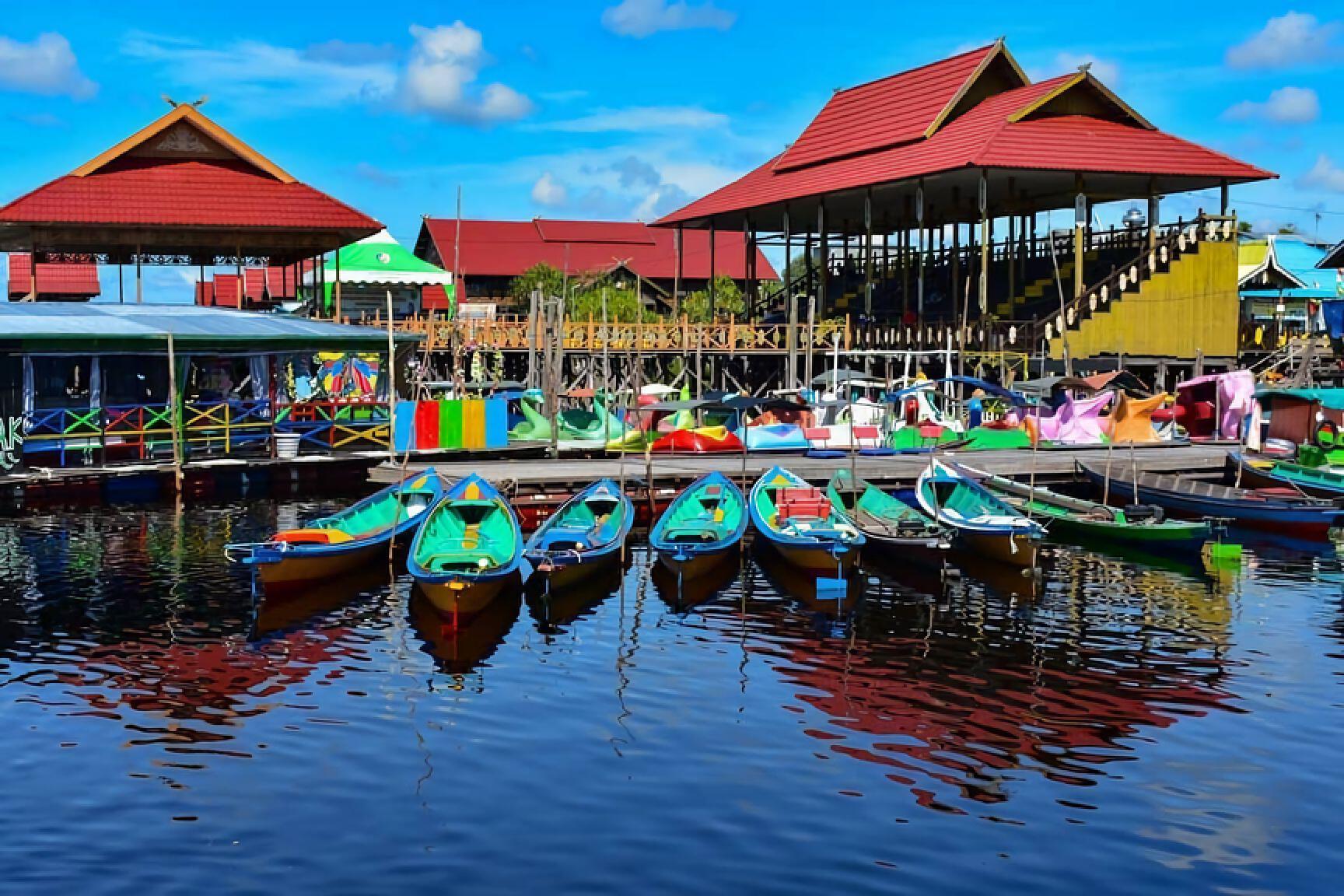 Dermaga Kereng Bangkirai di Palangka Raya | Atourin Dermaga Kereng Bangkirai di Palangka Raya | Atourin
