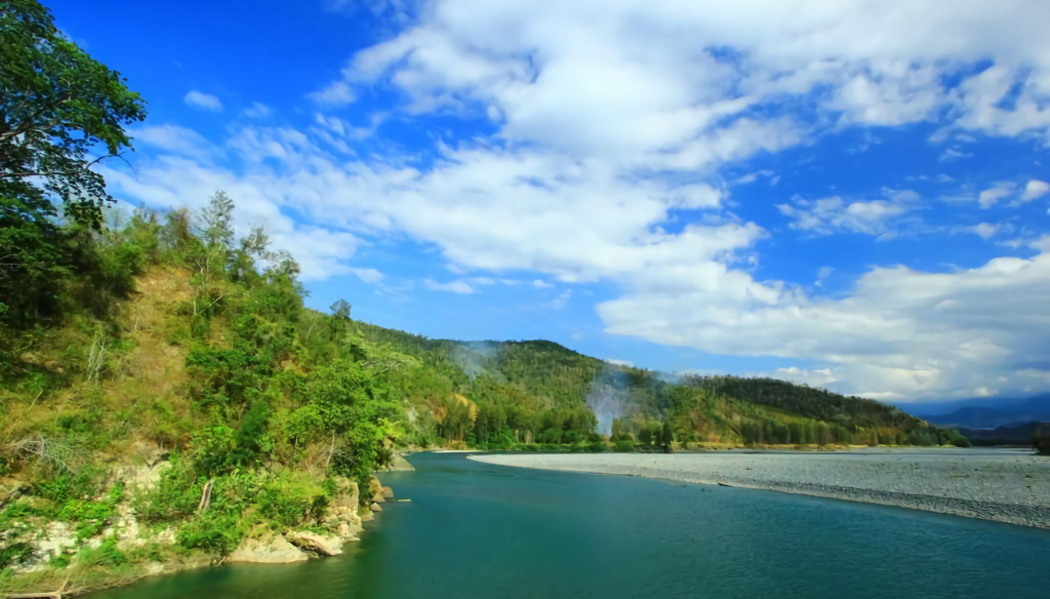 Sungai Bongka Di Tojo Una Una Atourin